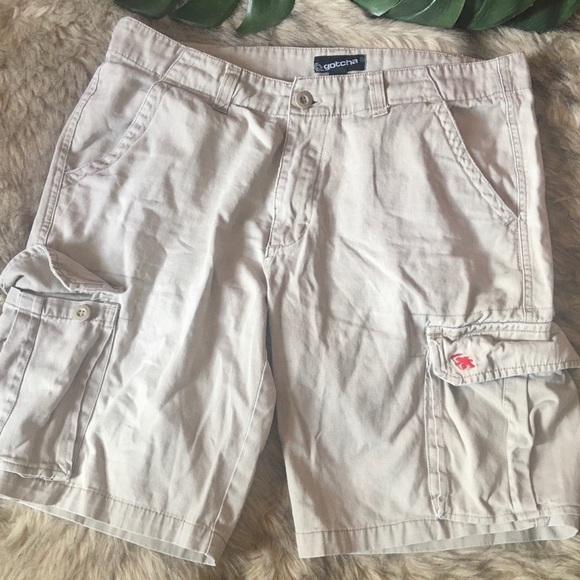 Gotcha | Shorts | Mens Sz 3 Gotcha Khaki Cargo Shorts | Poshmark